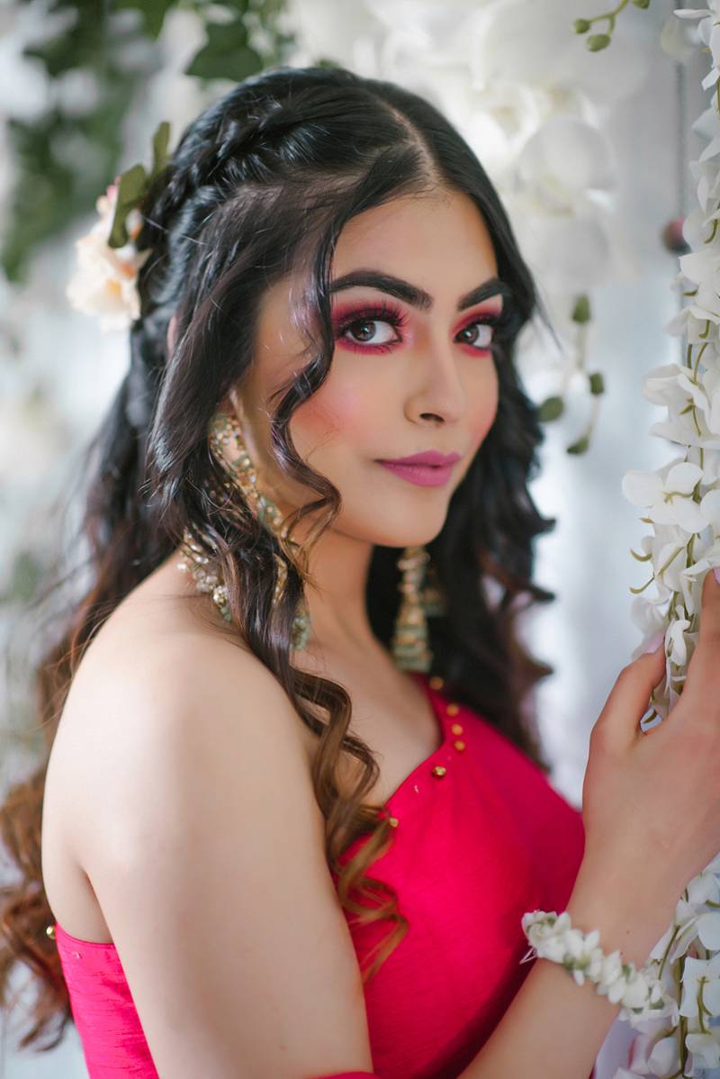 Bright and modern SITARA' Bridal Squad Inspiration shoot in Central ...