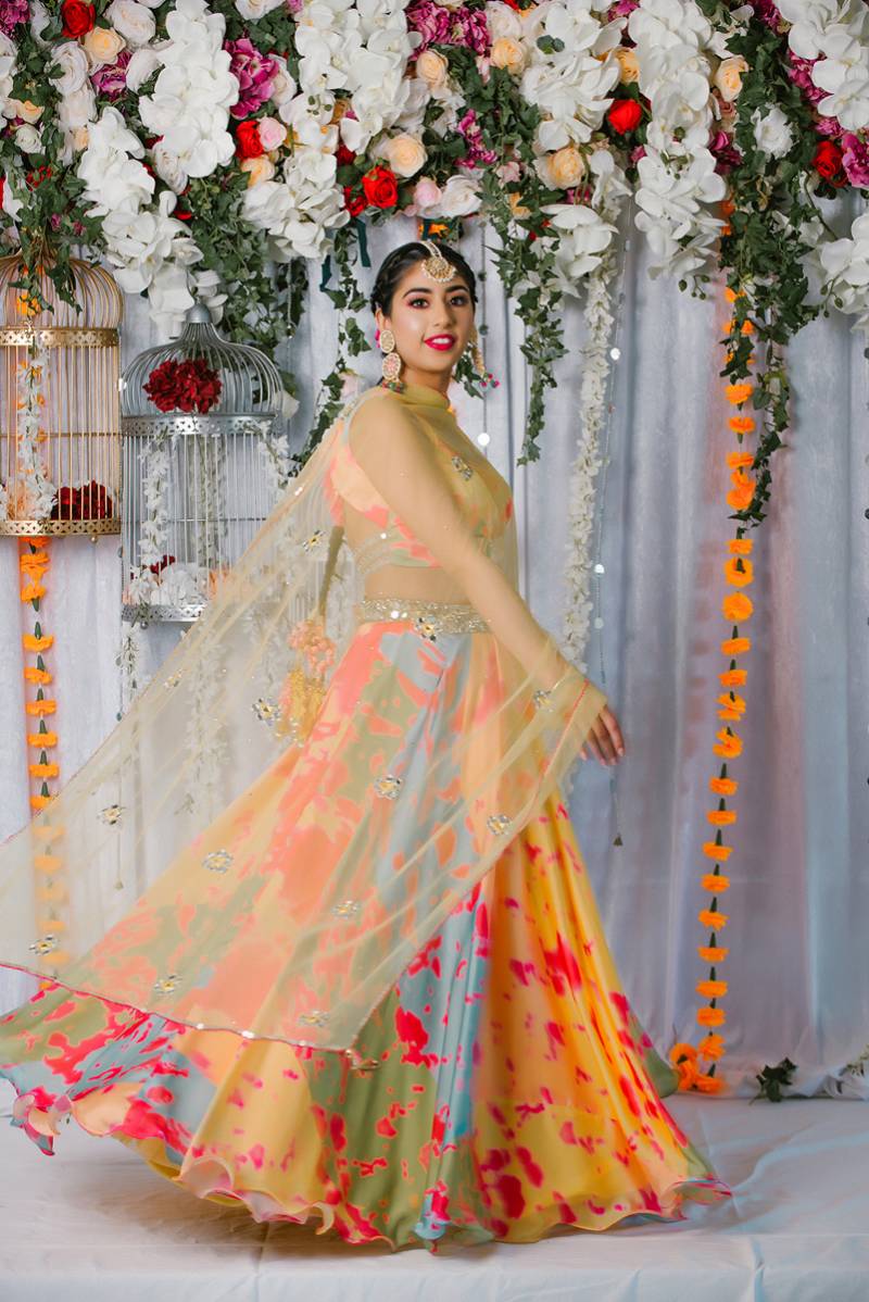 Bright and modern SITARA' Bridal Squad Inspiration shoot in Central ...